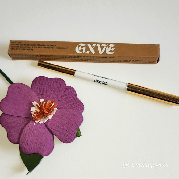 GXVE Gwen Stefani | Makeup | Bnibgxve Most Def Instant Definition ...